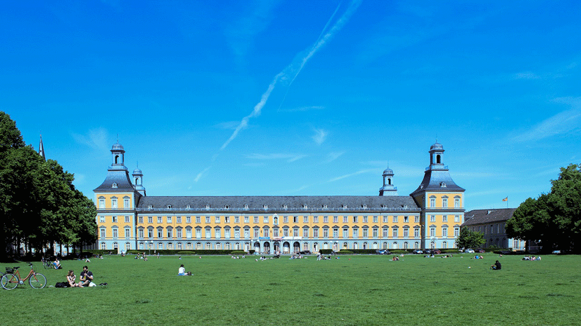 Hofgarten in Bonn - die besten Tipps für deine Sommertage - Bonnkey.com